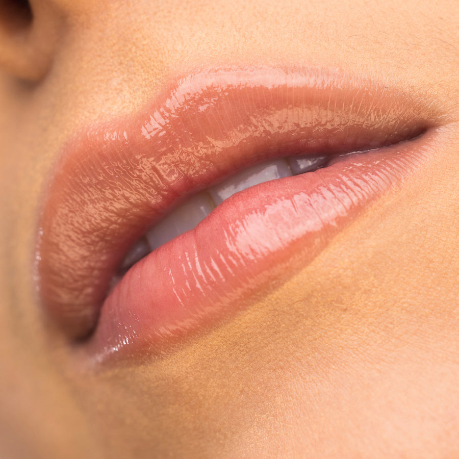 Instant Plump Your Pucker® Lip Plumper | Visibly Plumper Lips – theBalm